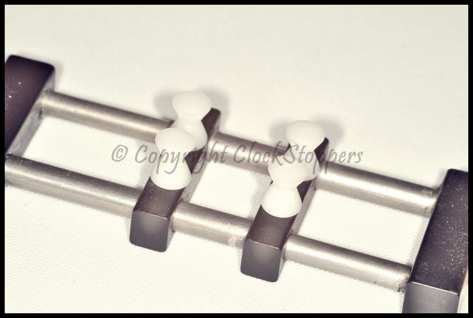 Spring Loaded Quartz Watch Movement Holder Nylon Pins Universal ...